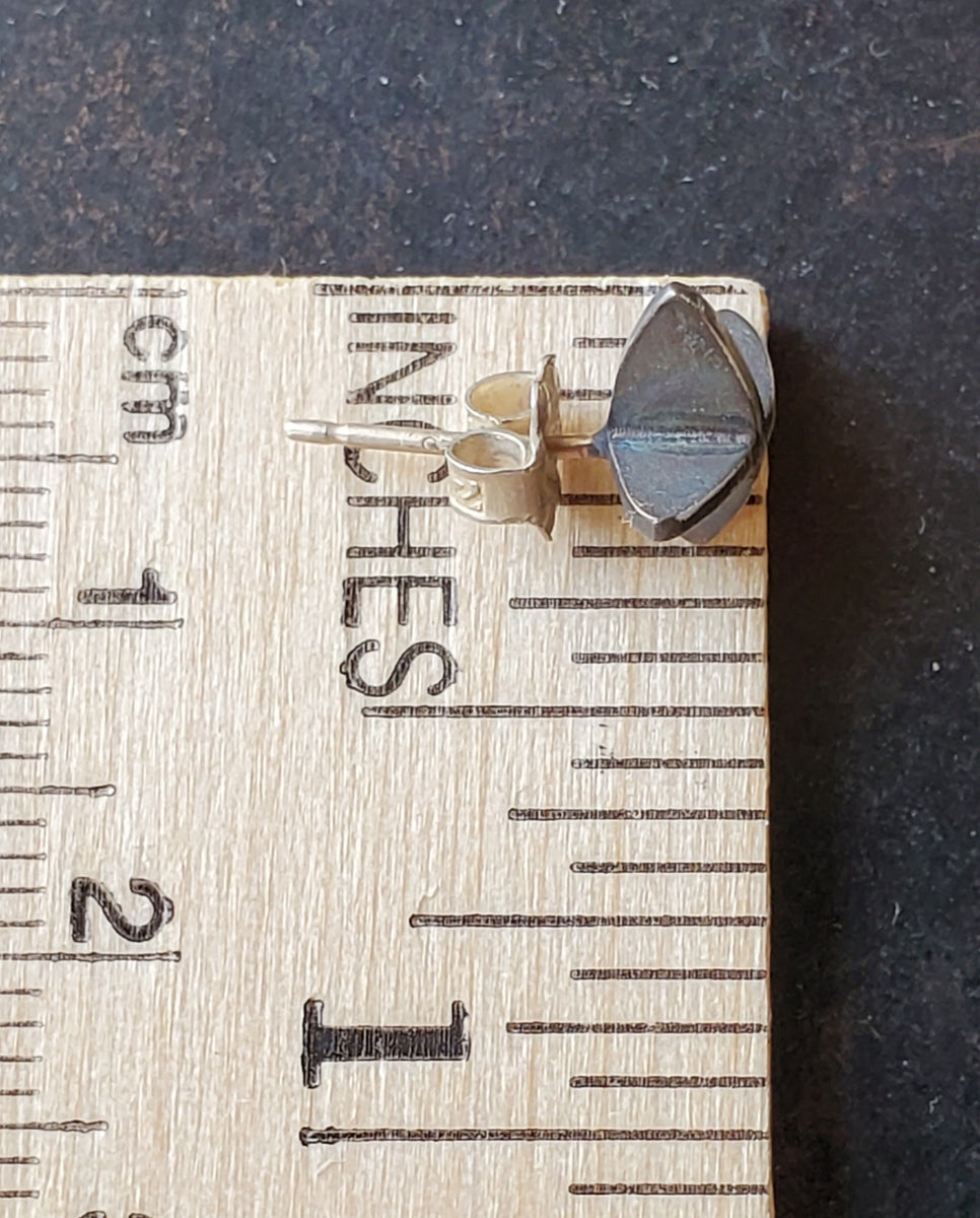 Sharon Z Jewelry Wing Post Er – A Thousand Faces